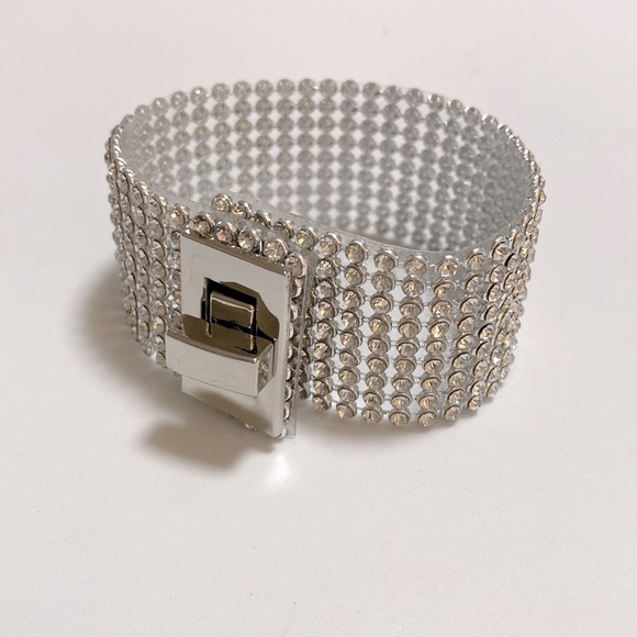 Jewelry | New Rhinestone Bracelet With Silver Turn Lock Clasping Front ...